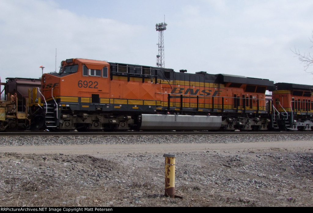 BNSF 6922